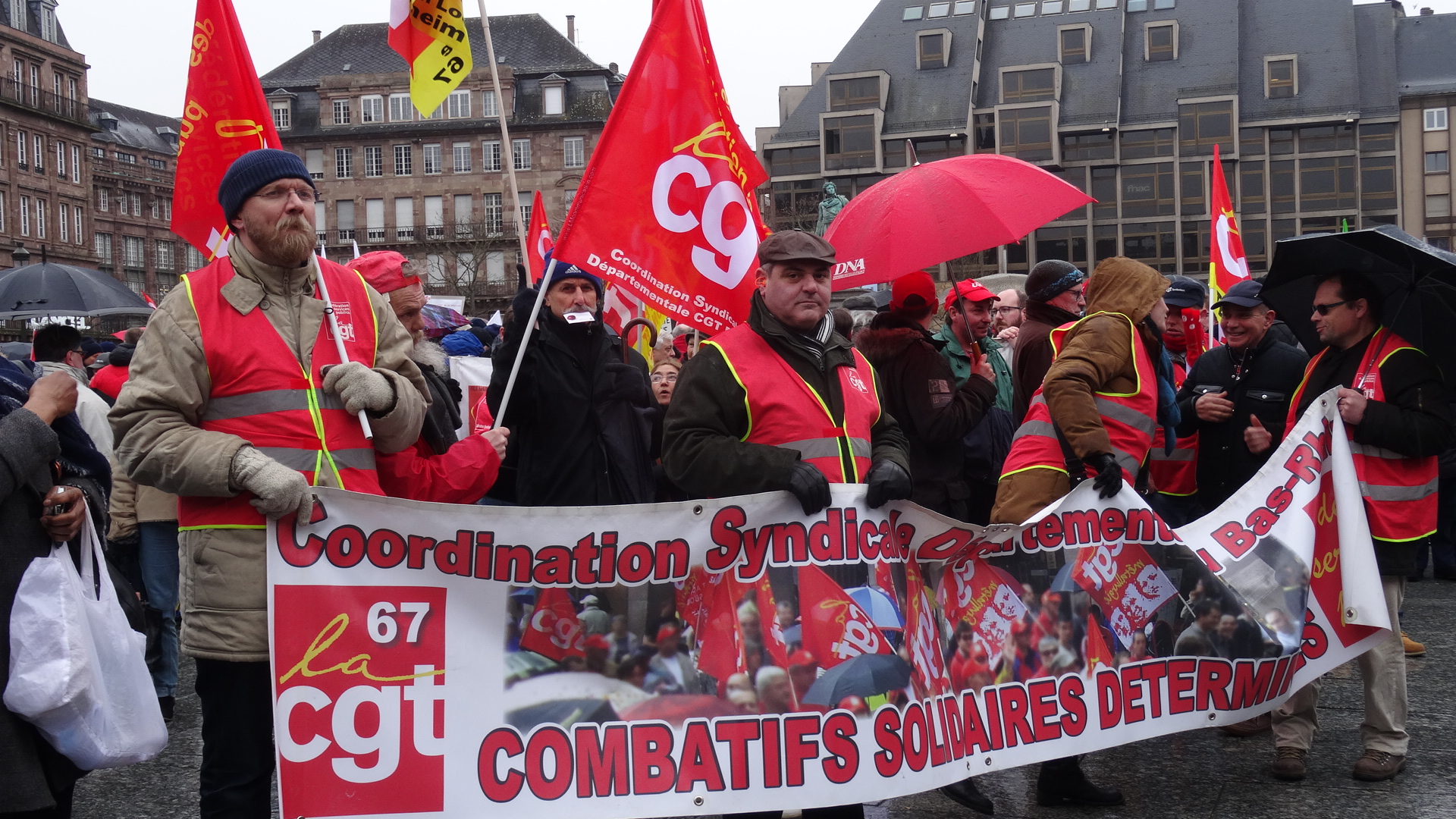 Après la grosse manifestation de Strasbourg, des centaines de jeunes ...